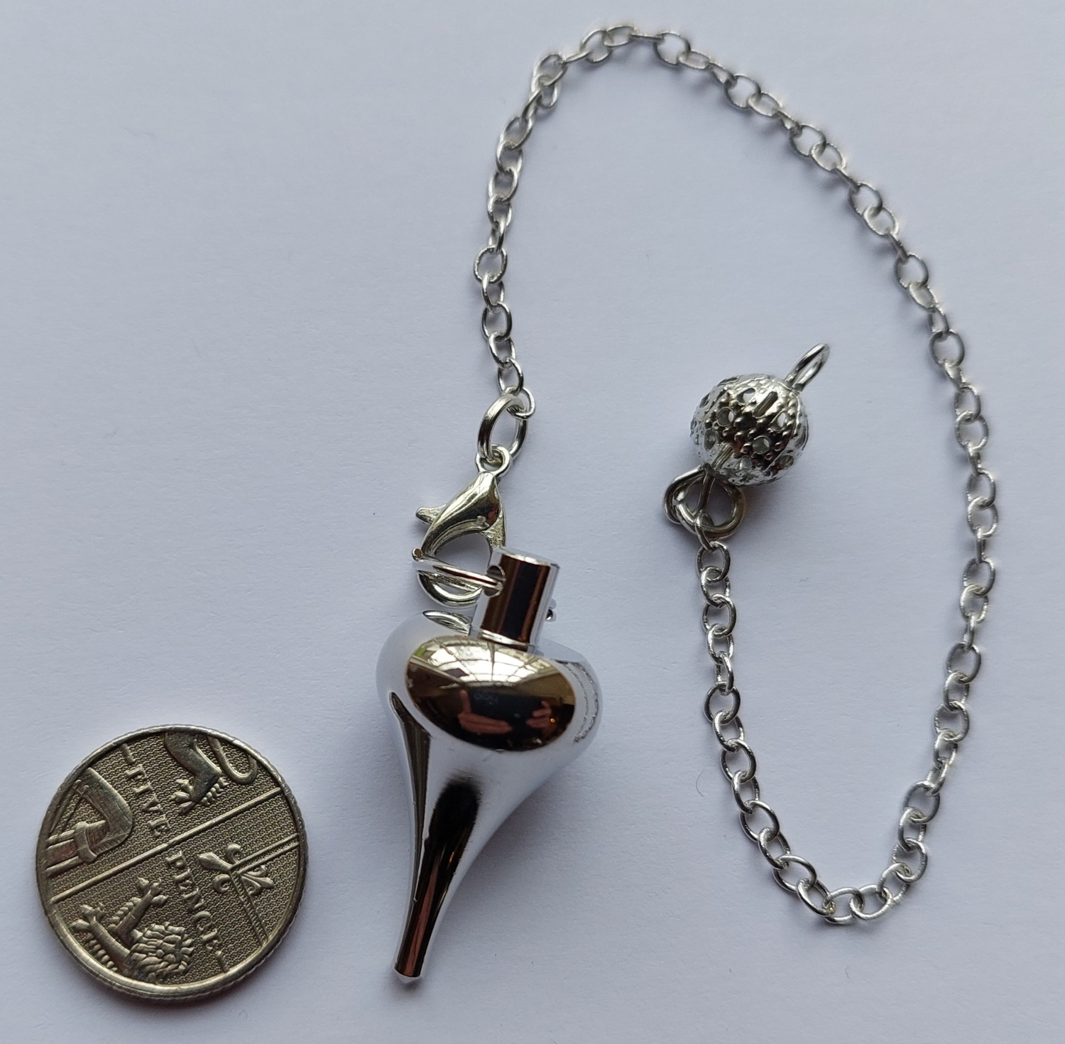 Silver Teardrop Pendulum
